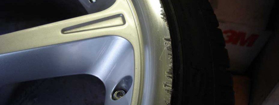 Manchester Kerbed and Corroded Split Rim Wheel - Smart Auto Repairs