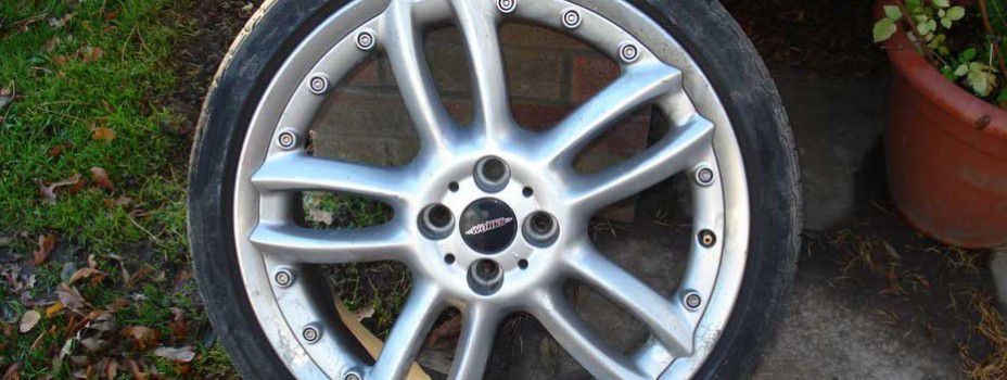 Stockport Split Rim Alloy Wheel Repair - Mini One - Smart Auto Repairs